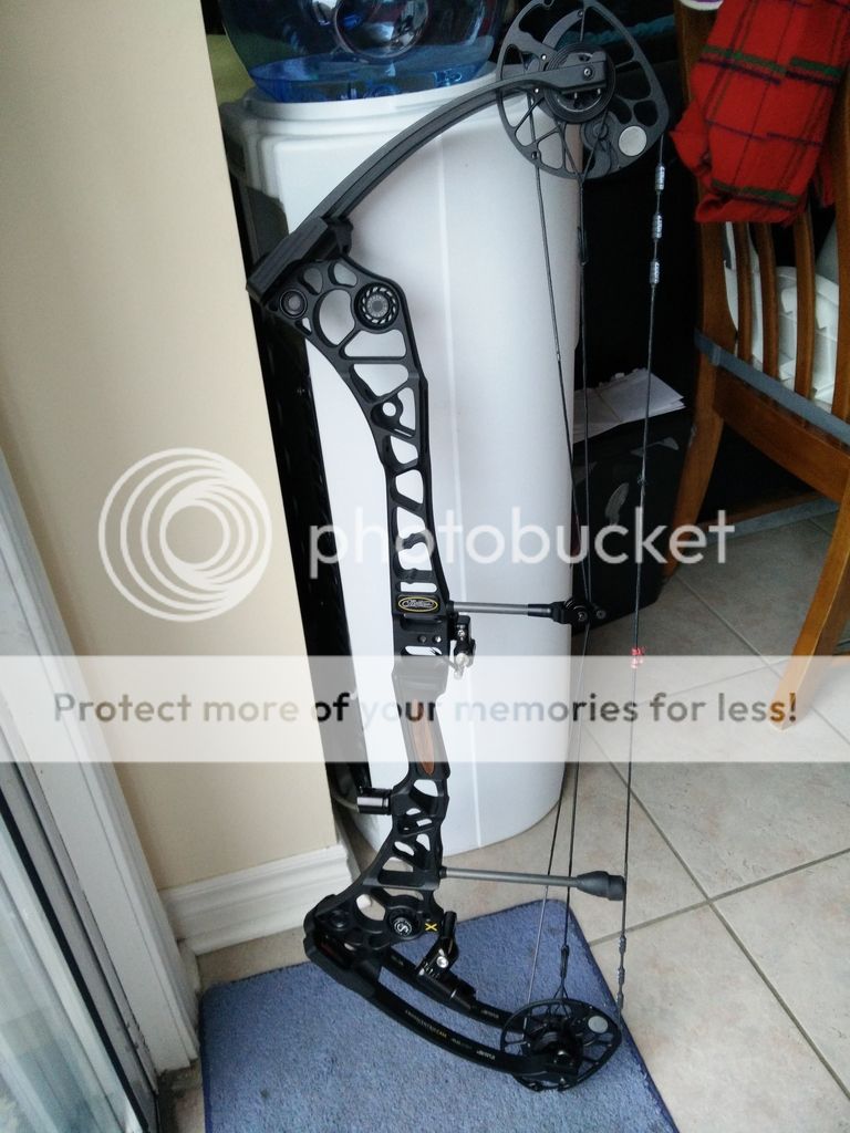 Like new Mathews Halon X 60# 28" draw 85% Let-off mod - $950 | Archery ...